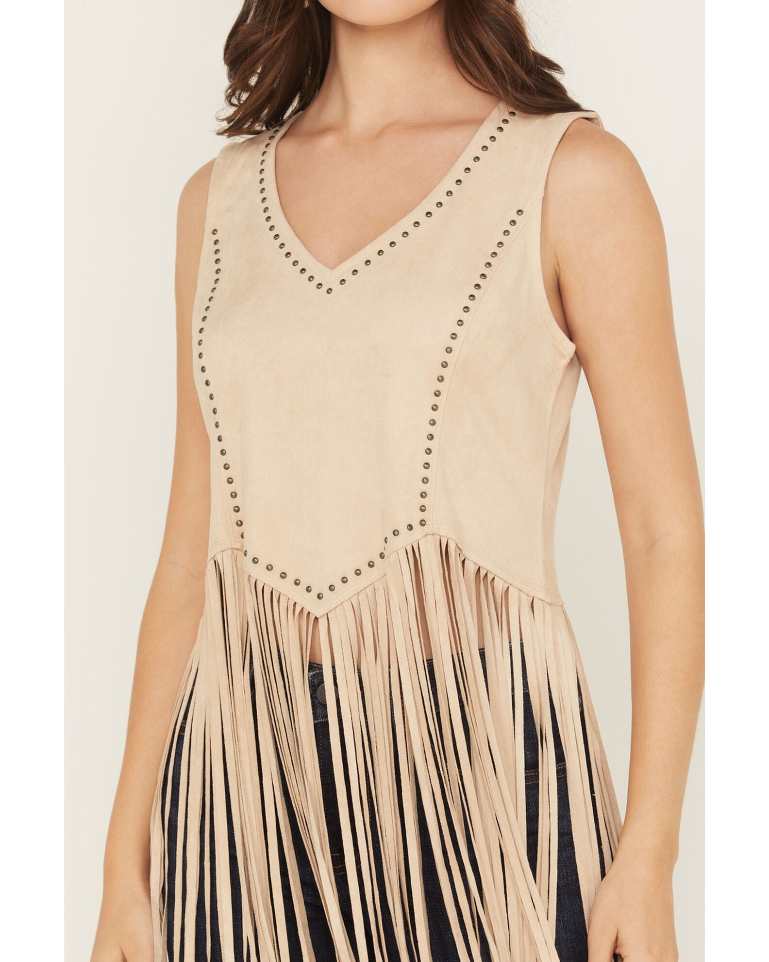 Idyllwind Women's Monticello Fringe Faux Suede Studded Tank, Stone