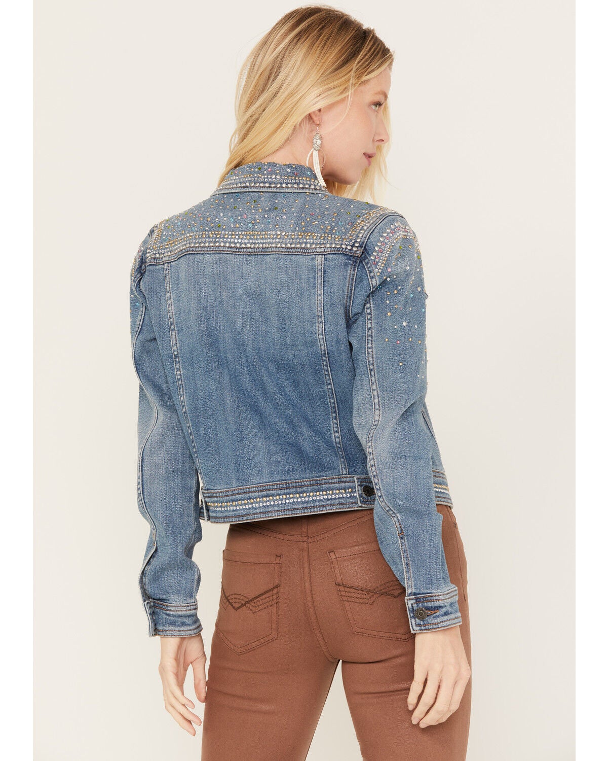 Idyllwind Women's Shiloh Drive Embellished Denim Trucker Jacket, Medium ...