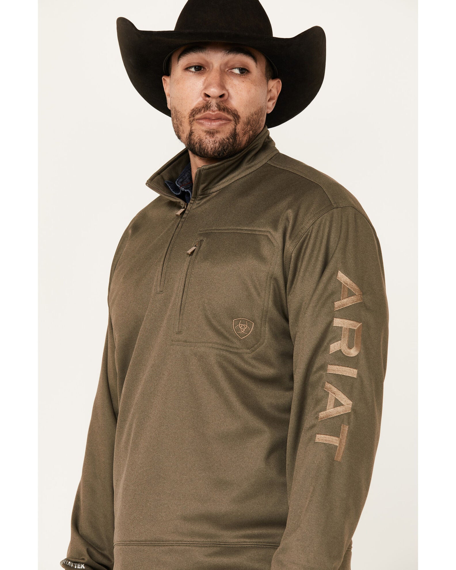 Ariat Men's Team Logo 1/4 Zip Pullover,