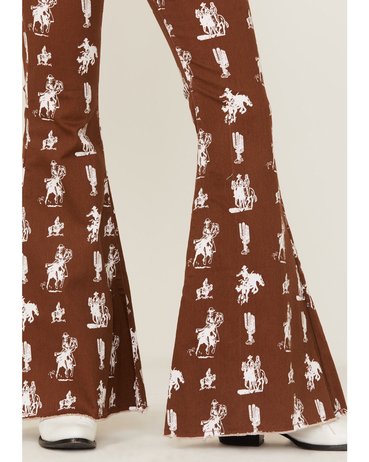 Ranch Dress'n Women's Buckaroo Print Super Flare Jeans | Sheplers
