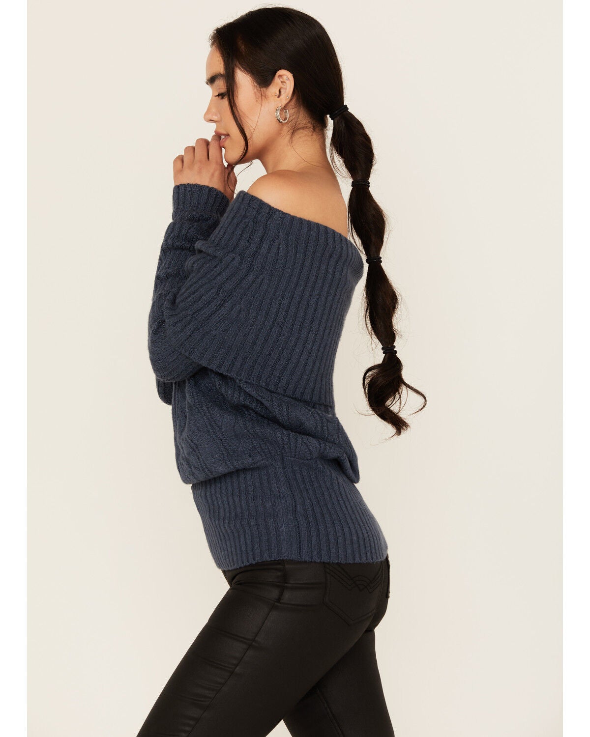 Shyanne Women's Off The Shoulder Cable Knit Sweater, Navy