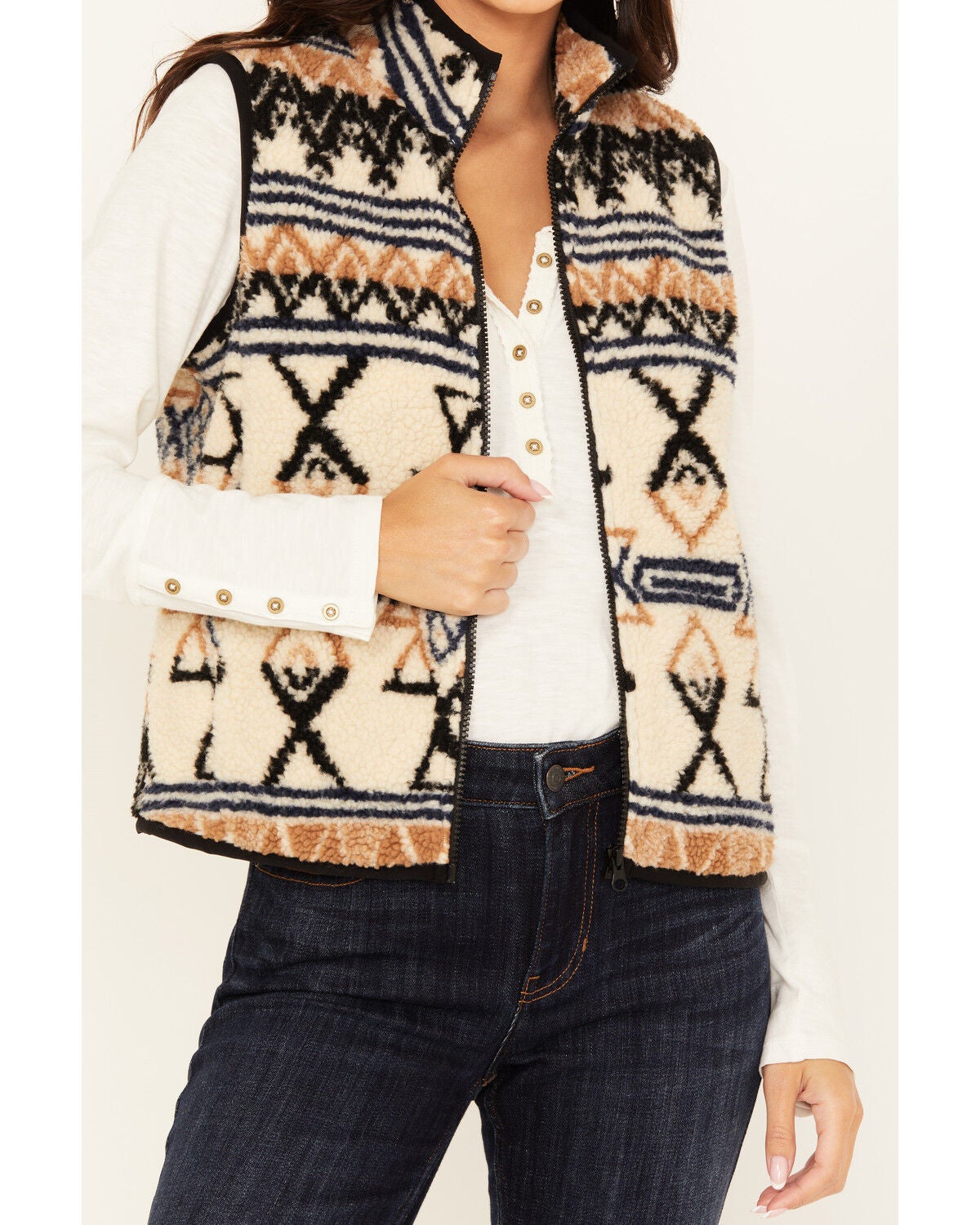 Idyllwind Women's Kipling Southwestern Print Sherpa Vest, Sand