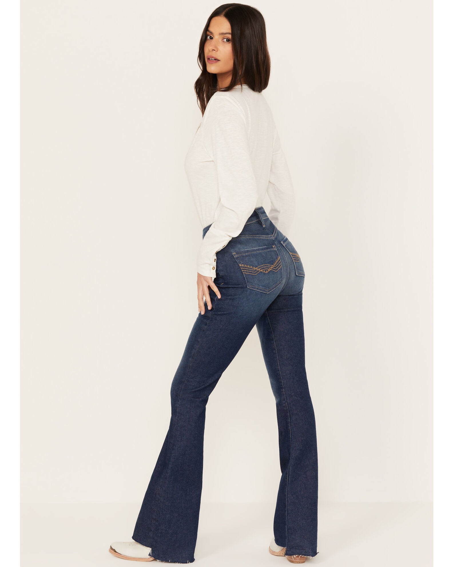 Idyllwind Women's Fulton Vintage Gypsy High Rise Bootcut Jeans, Dark Wash